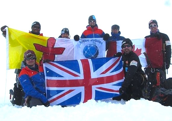 Photo: Arctic Jubilee expedition celebrates Queen in the High Arctic