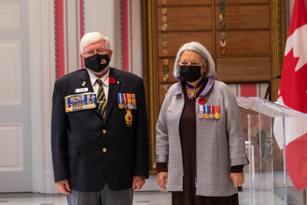 Gov. Gen. Mary May Simon receives first poppy of 2021