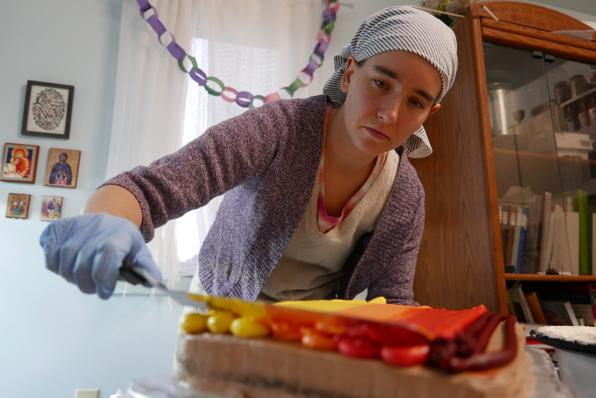 ‘Rankin loves cake, apparently’: Cake maker scales back