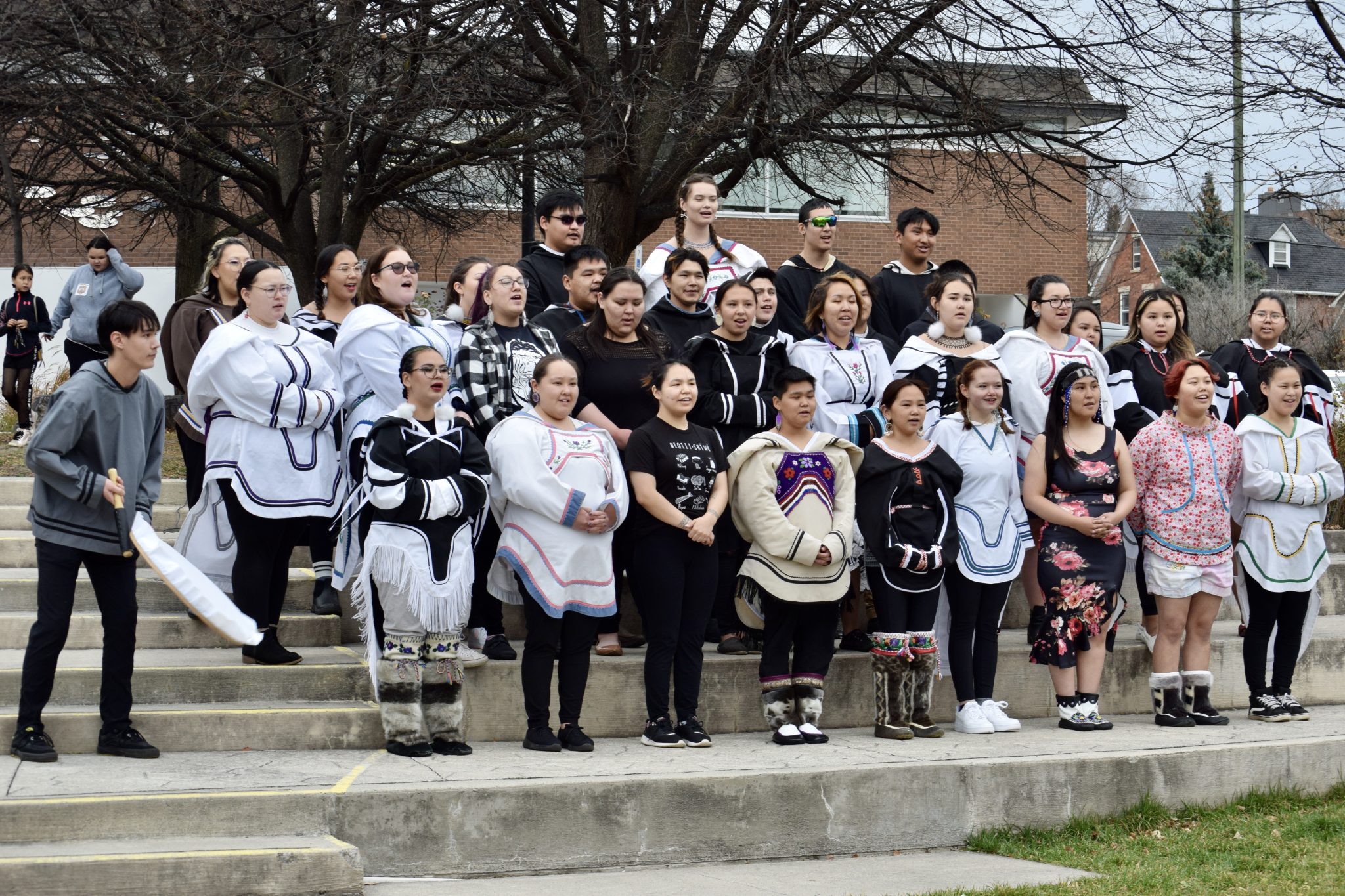 Hundreds gather in Ottawa to celebrate Inuit culture