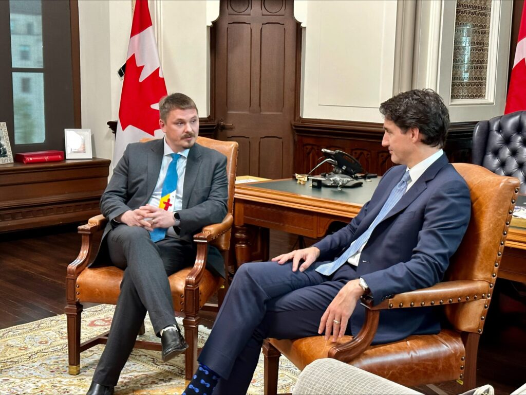 Trudeau, Akeeagok to sign ‘largest land transfer in Canada’s history’