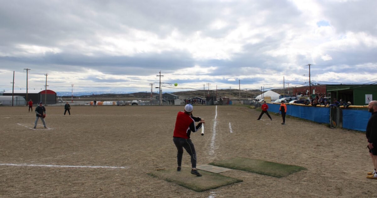 Softball league’s pitch for lights scores with Iqaluit city council