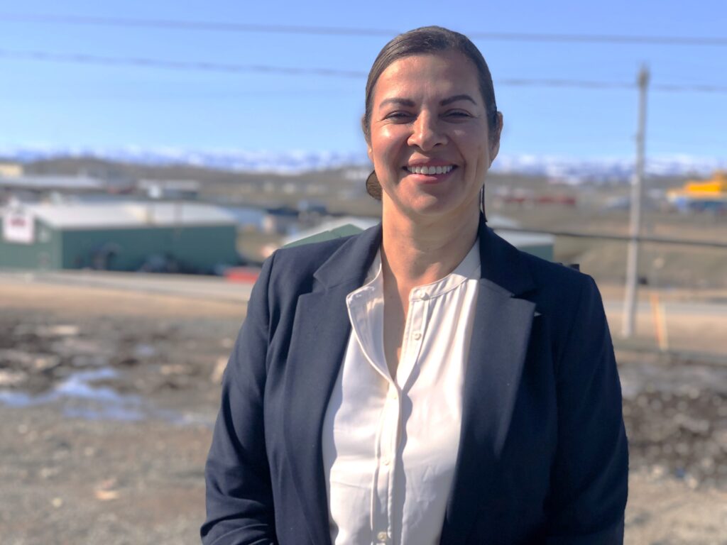 Northern and Arctic affairs minister opens Arctic dialogue during ...