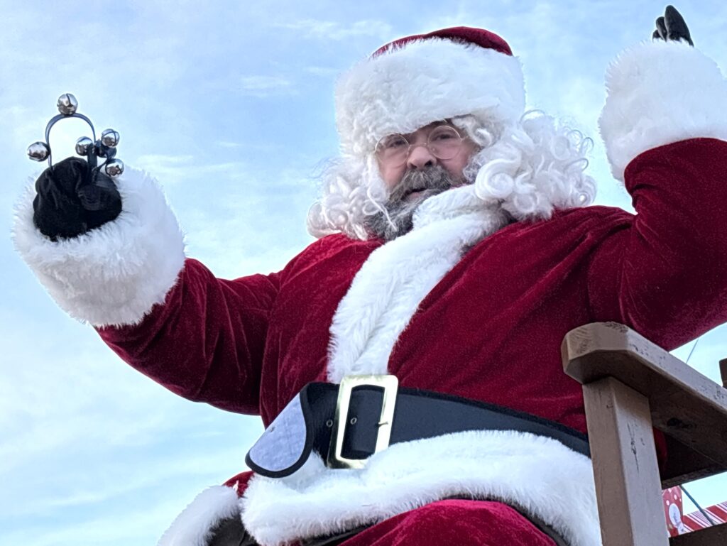 GN clears Santa Claus for takeoff